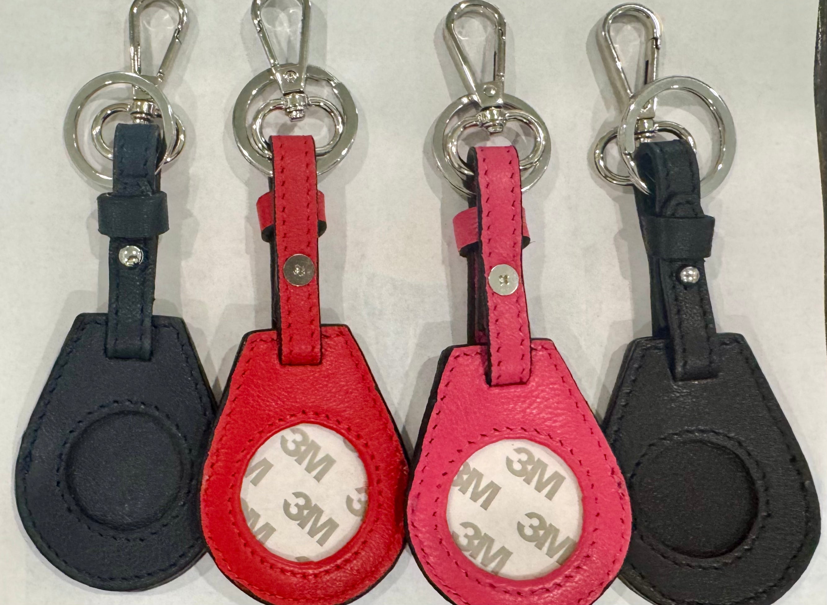 Key Fob/Bag Tag with Air Tag Pocket – Seaside Needlepoint